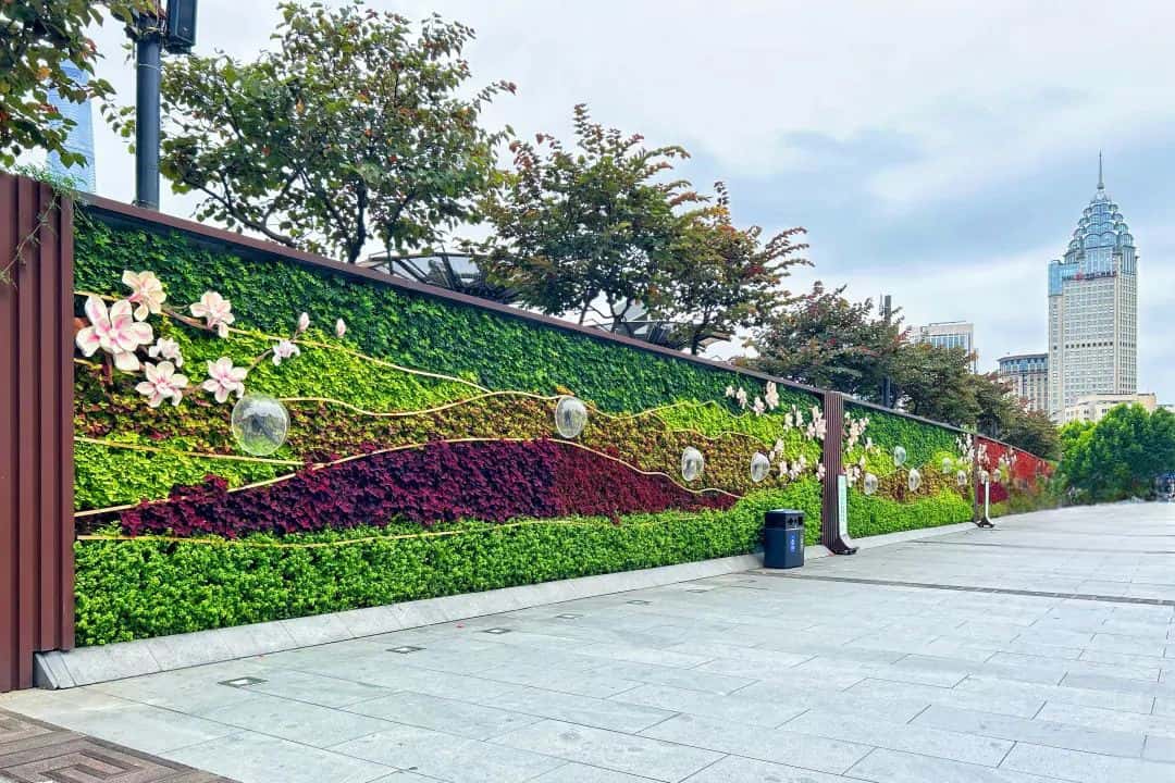 The Bund Shanghai: Ultimate Guide to Sights, Dining, and Tips