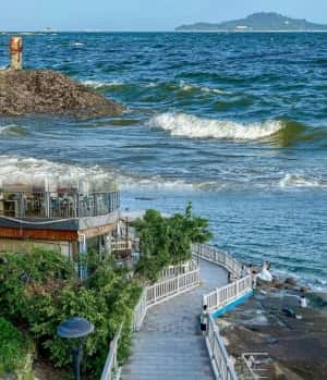 Fujian Province Travel Guide with Top Cities and Attractions
