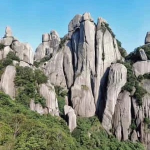 Fujian Province Travel Guide with Top Cities and Attractions