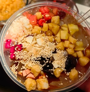 Explore Chengdu's Best Dishes - Spicy Hot Pot, Mapo Tofu & More