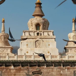 Qinghai Province Travel Guide with Top Cities and Attractions