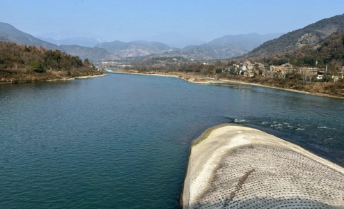 Explore Dujiangyan Scenic Area – Ancient Engineering Wonders