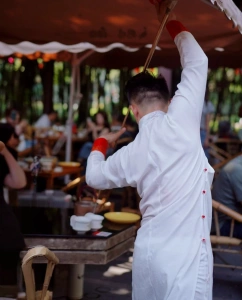 Chengdu People’s Park Guide 2026: Things to Do, Tea Culture & Tips