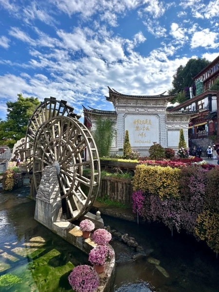 Lijiang Old Town Travel Guide 2026 | Top Attractions & Visitor Tips
