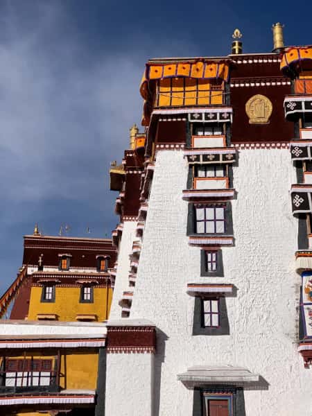 Potala Palace Travel Guide 2026 – Explore Tibet’s Landmark in Lhasa