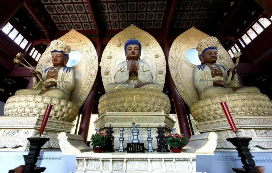 Lingyin Temple in Hangzhou: A Must-Visit Ancient Buddhist Site
