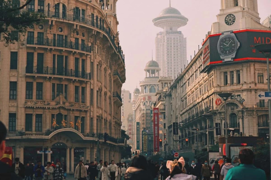 People's Square Shanghai Travel Guide: Top Attractions and Tips