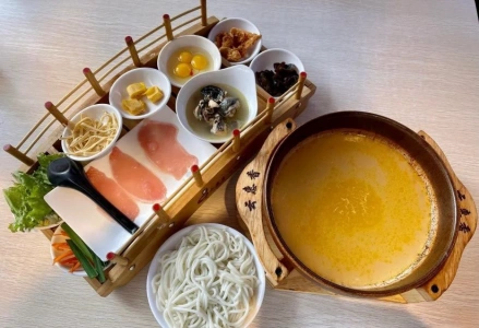 Best Traditional Lijiang Food You Need to Try in Yunnan