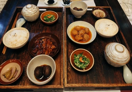 Wenshu Monastery Chengdu Guide 2026: History, Architecture & Tips